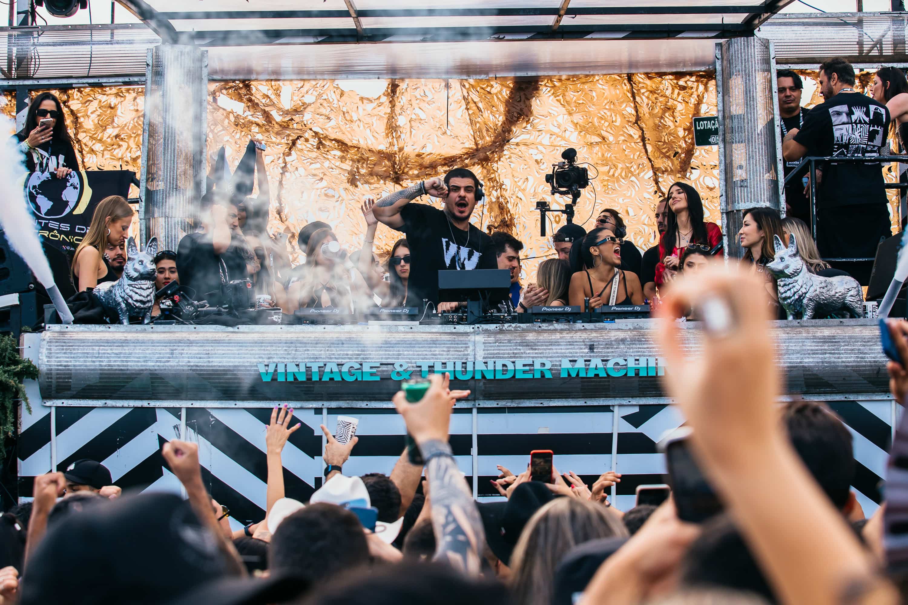 Vintage Culture leva sucesso do Art Car a Goiânia com o projeto ...